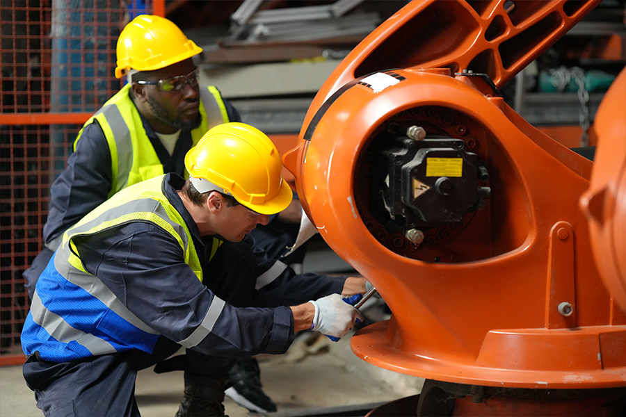 35' Tow Behind Boom Lift - DC – Skyworks LLC